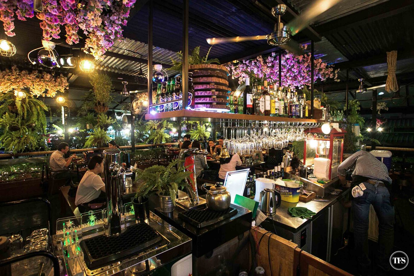 Siam Thai BBQ and Sports Bar in Kapitolyo - The Food Scout