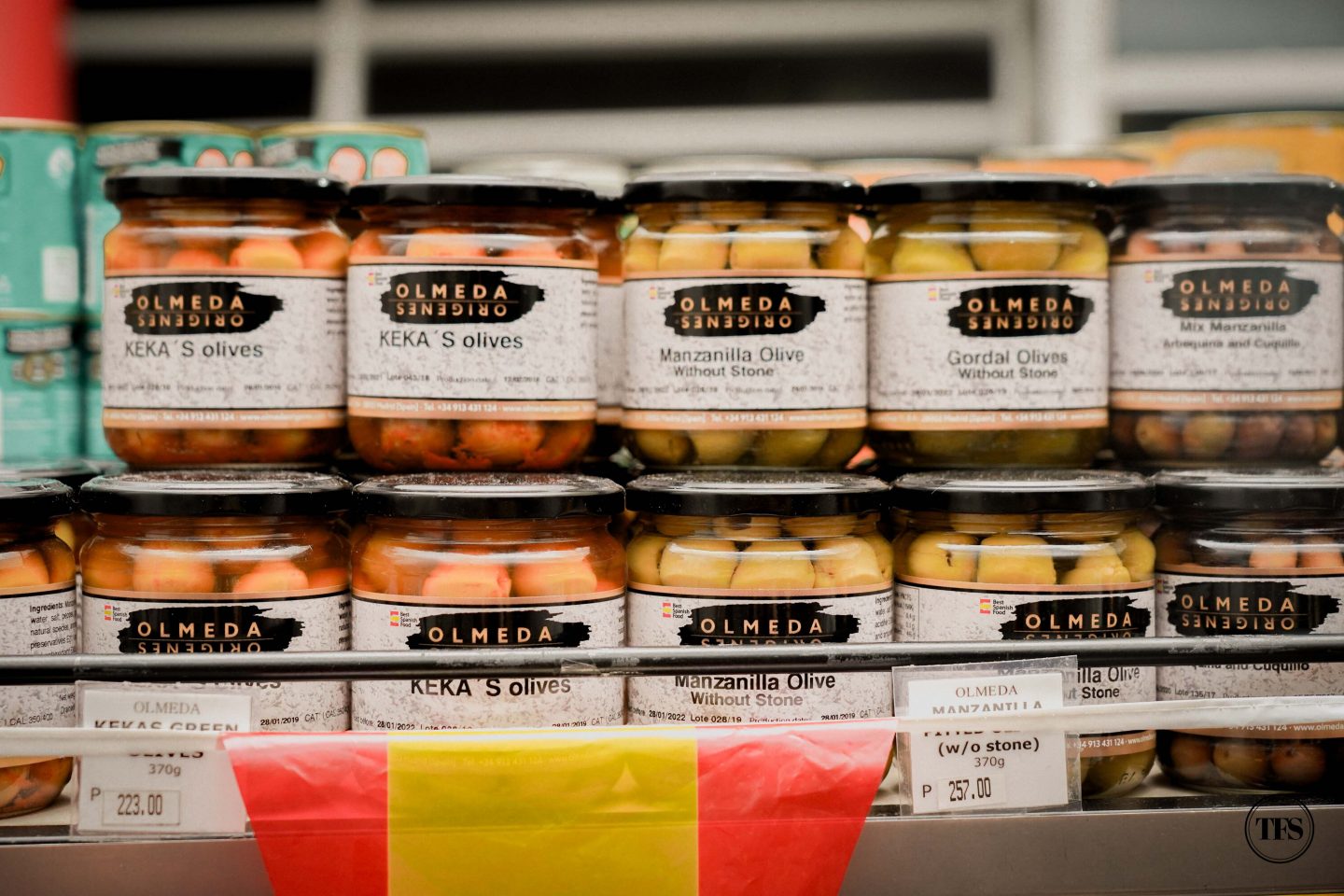 A Taste of Spain at Santis Delicatessen - The Food Scout